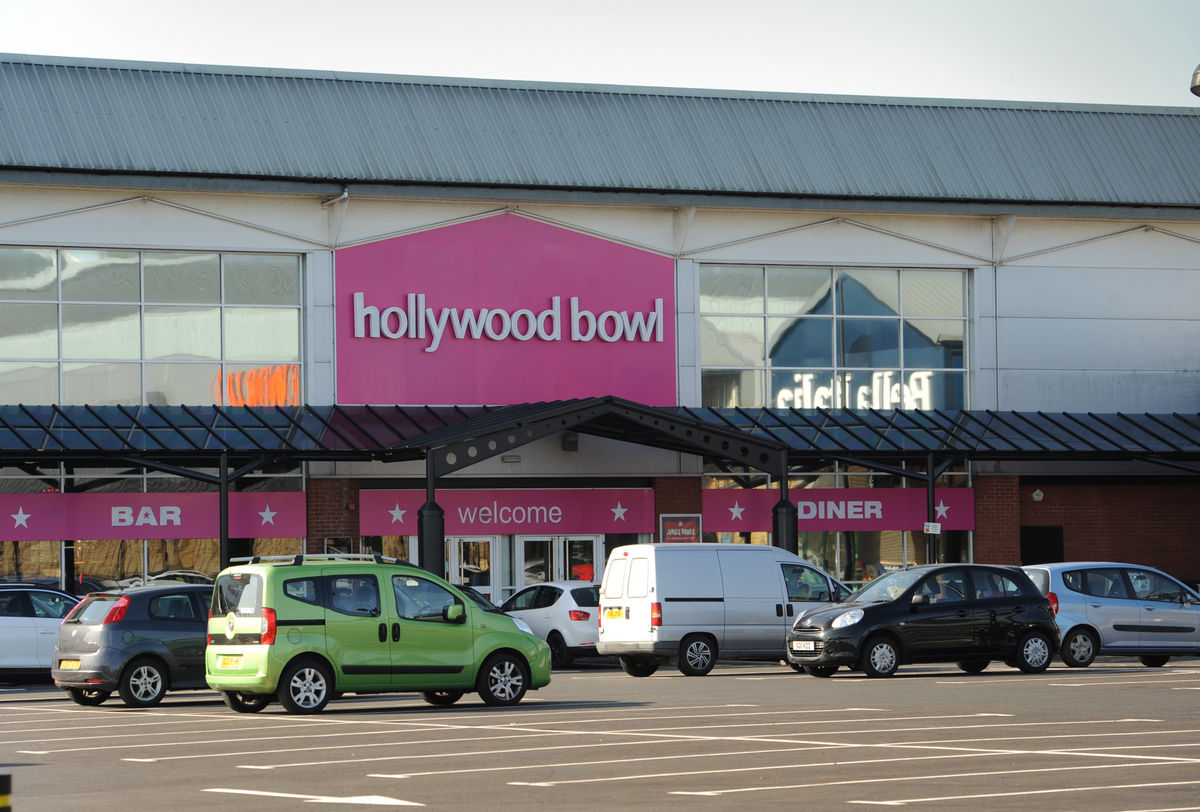 Hollywood Bowl profits drop | Express & Star