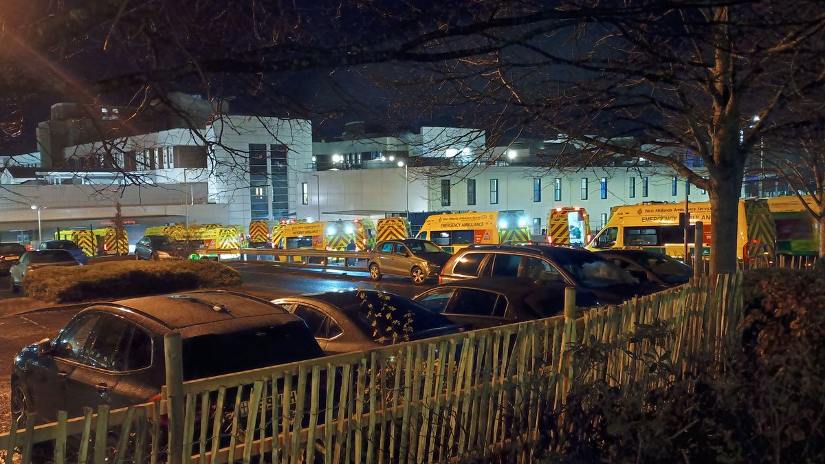 Coughs, sore heads and hiccups - the trivial complaints patients are ...