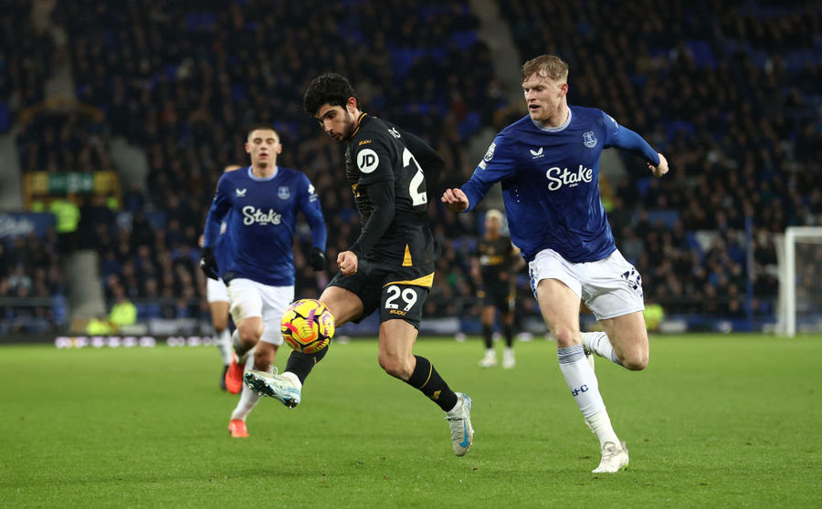 Everton 4 Wolves 0 - Report | Express & Star