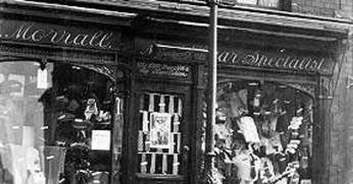 Experts help museum recreate shop | Express & Star