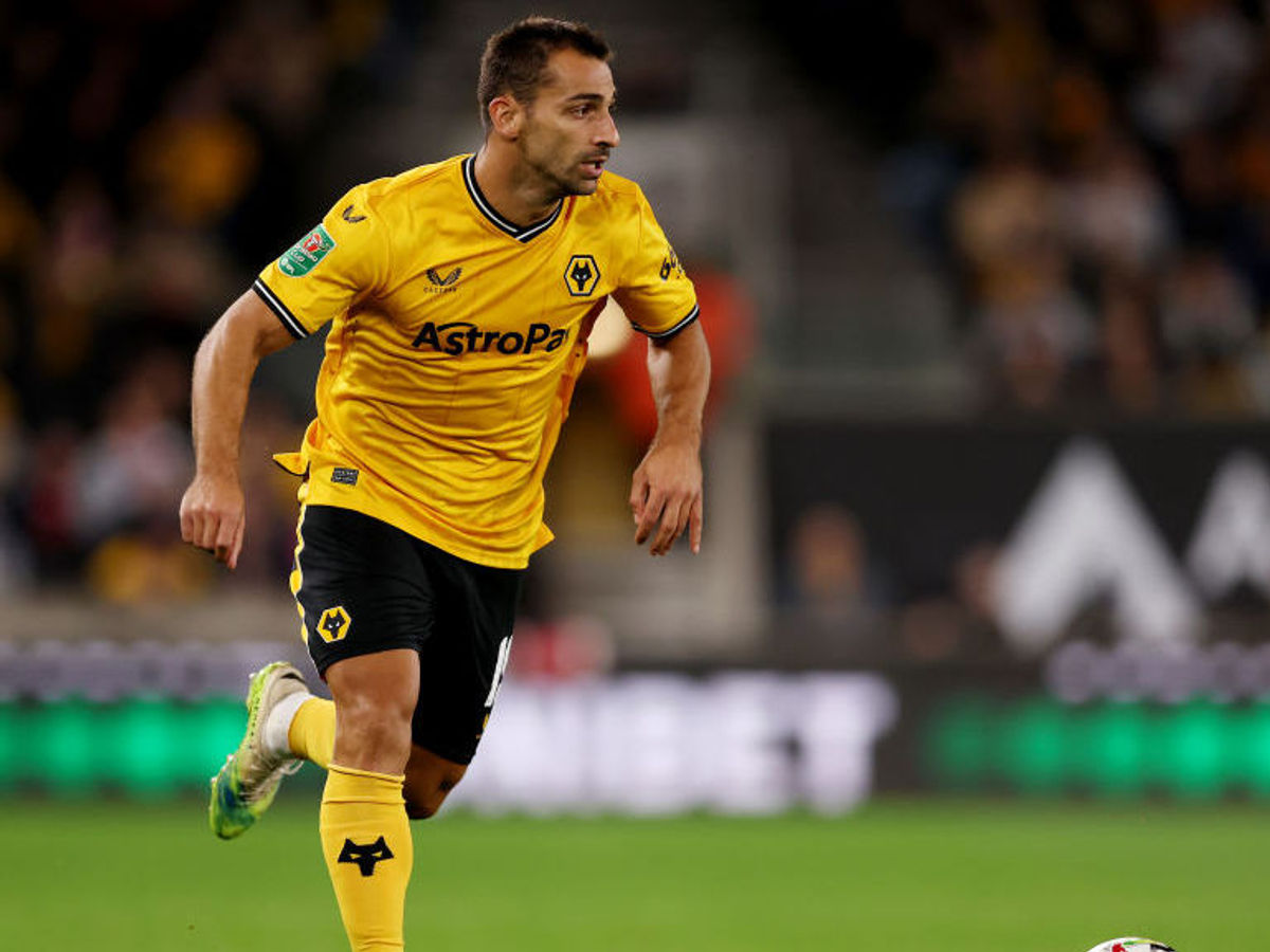 Jonny Castro Otto to stay at Wolves and fight for place | Express & Star
