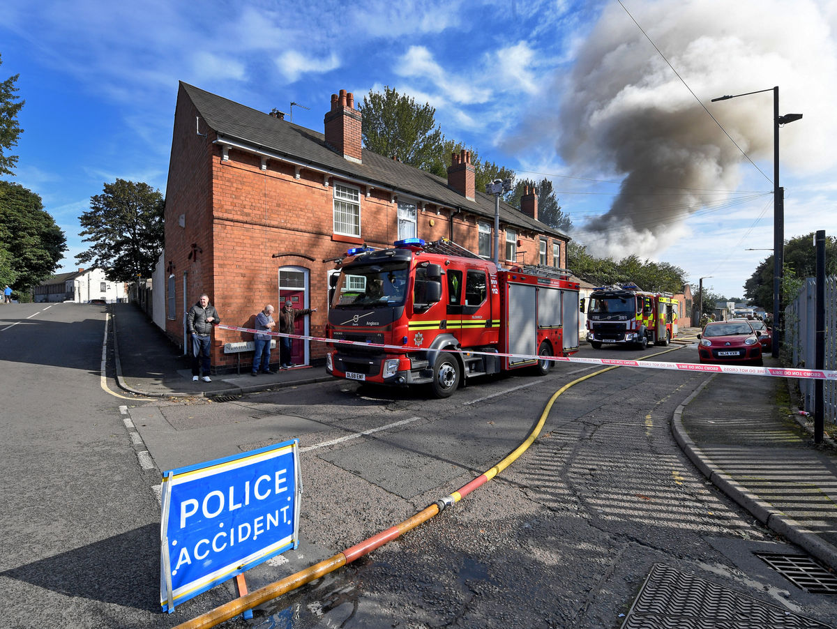 Fire service issue update on Willenhall blaze as crews will remain ...