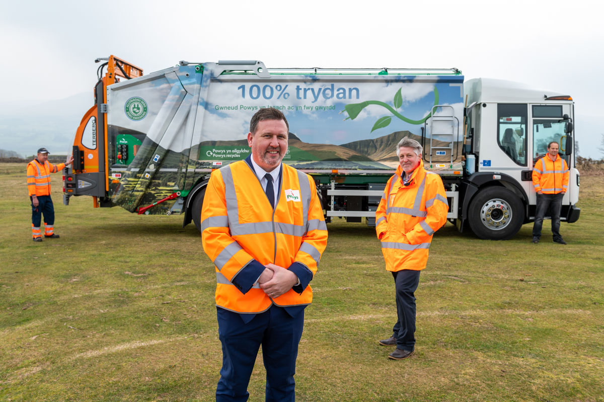 Electric refuse lorry for Powys | Shropshire Star