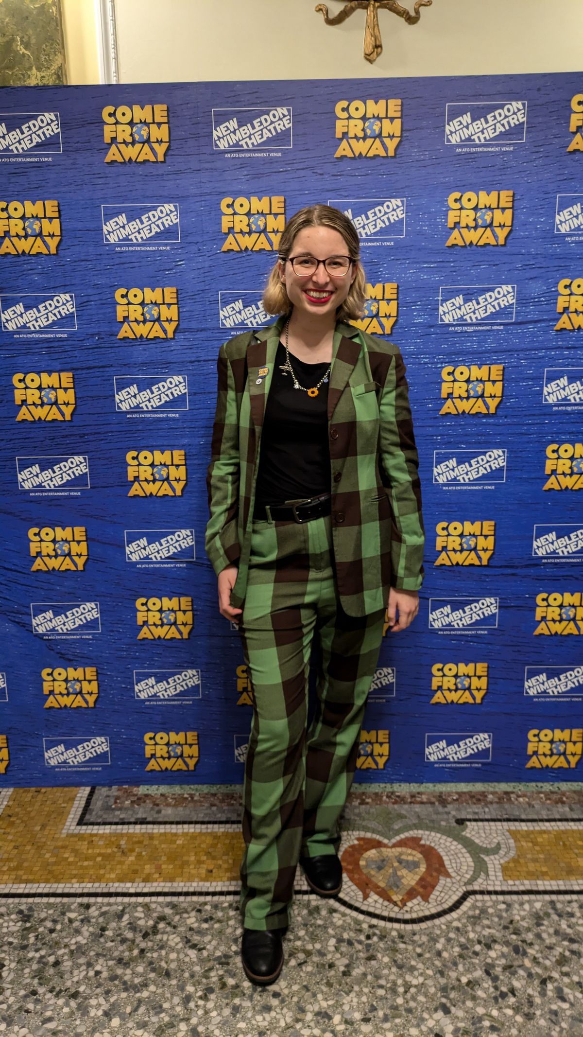 Grand act of 'Paying Forward' kindness set to help Wolverhampton ...