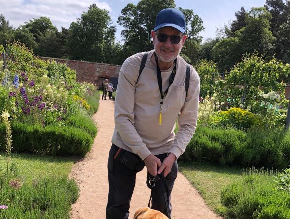 A career in the education service ends with an OBE for Alan ...