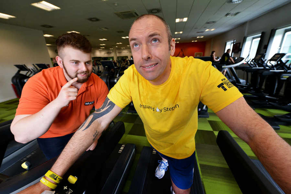 Friend of Stephen Sutton sheds 4st to take on skydive record attempt ...