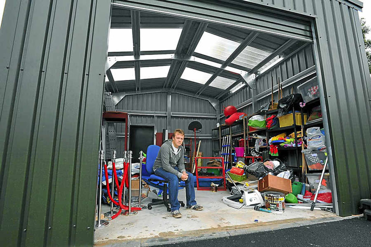 Bilston church garage raided by thieves | Express & Star