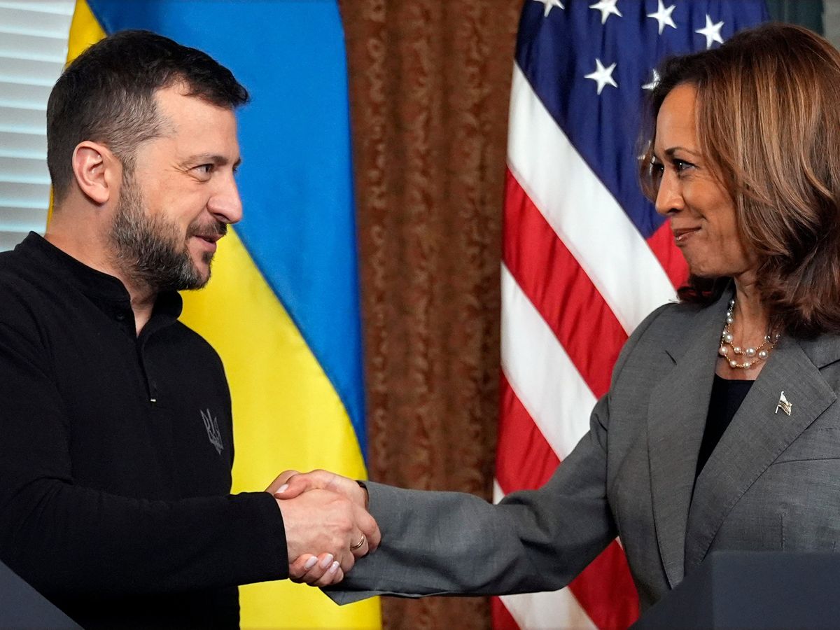 Harris blasts calls for Ukraine to cede territory to Russia during ...