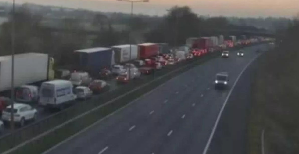Three people taken to hospital after crash on M6 northbound involving ...