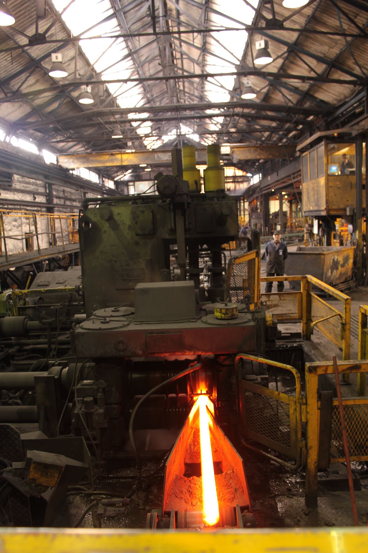 West Bromwich manufacturer Bromford Iron & Steel takes on apprentices ...