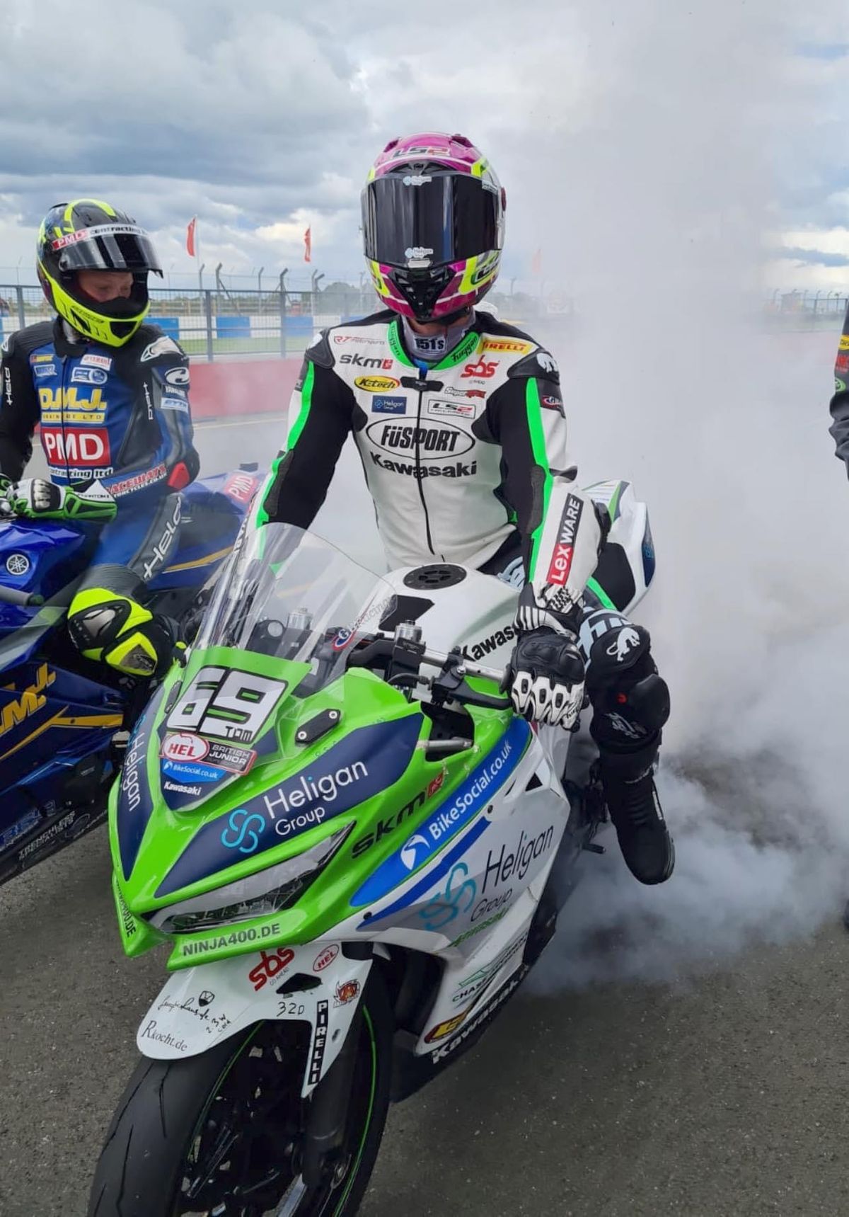 Booth-Amos bags three British wins as Davies and Bryant compete on the ...