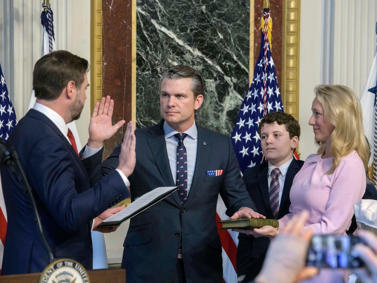 Hegseth quickly sworn in as US Defence Secretary after dramatic Senate vote | Express & Star