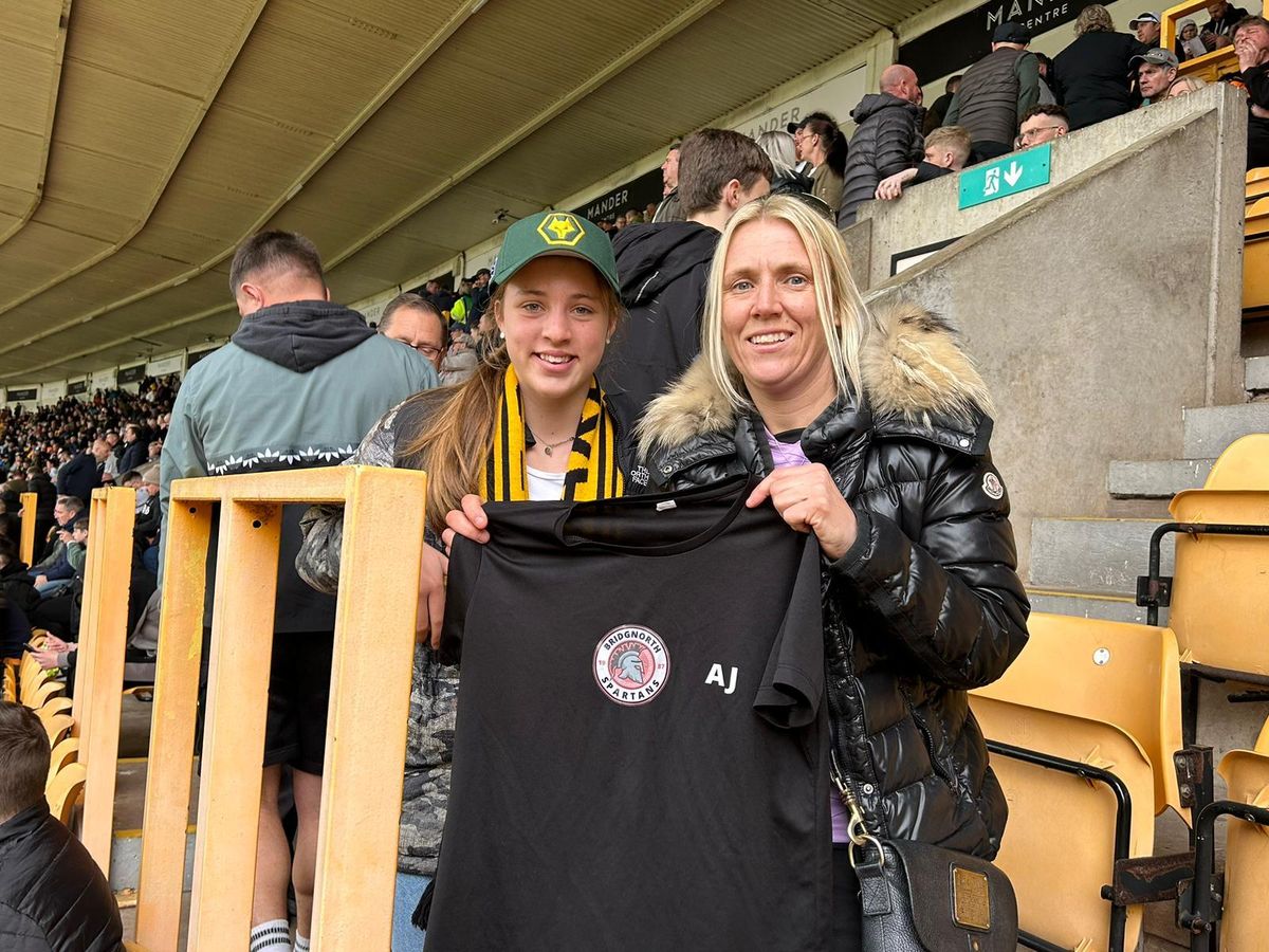 Tasmanian Wolves fan gets a dream ticket courtesy of mum's old school ...