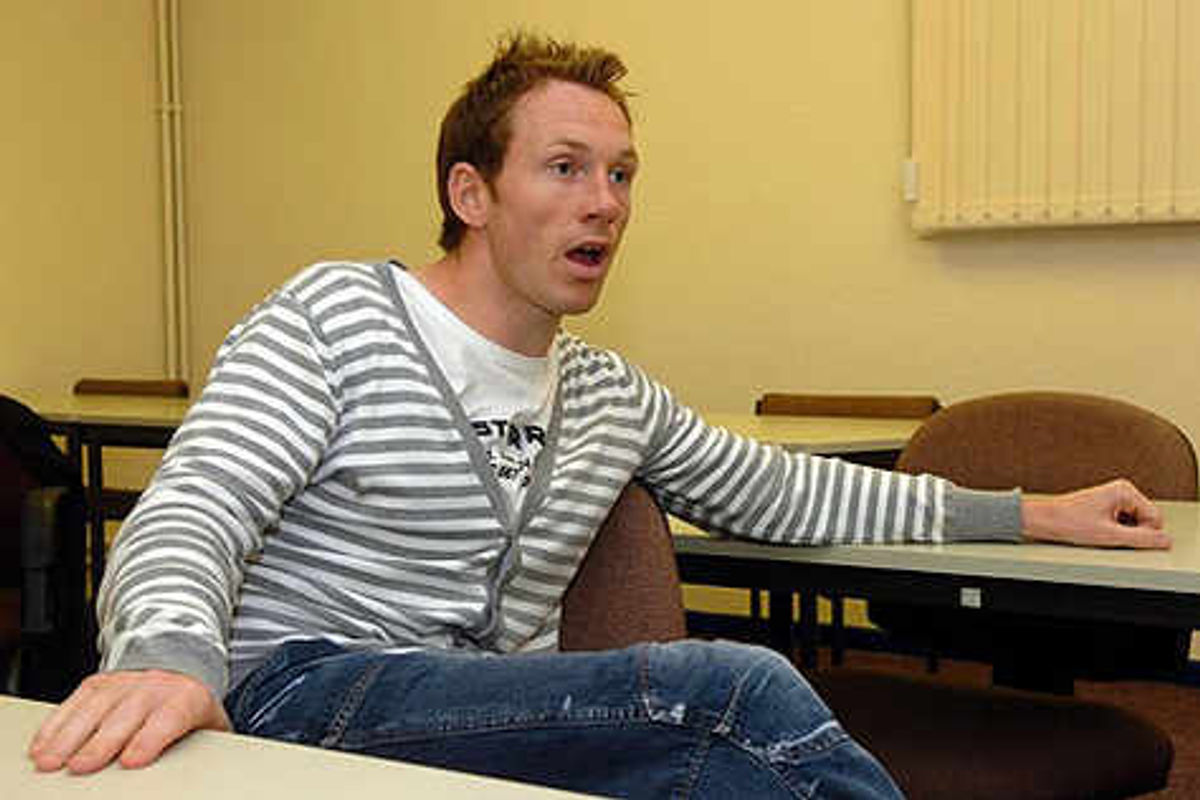 Darren Wrack set to stay at Rangers | Express & Star