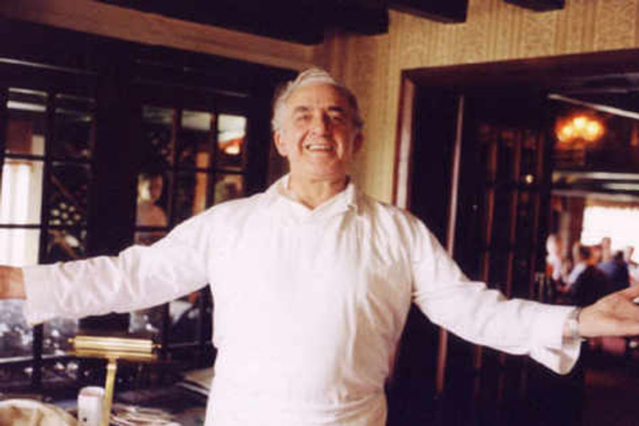 Legendary club boss Joe Conti dies, aged 87 | Express & Star