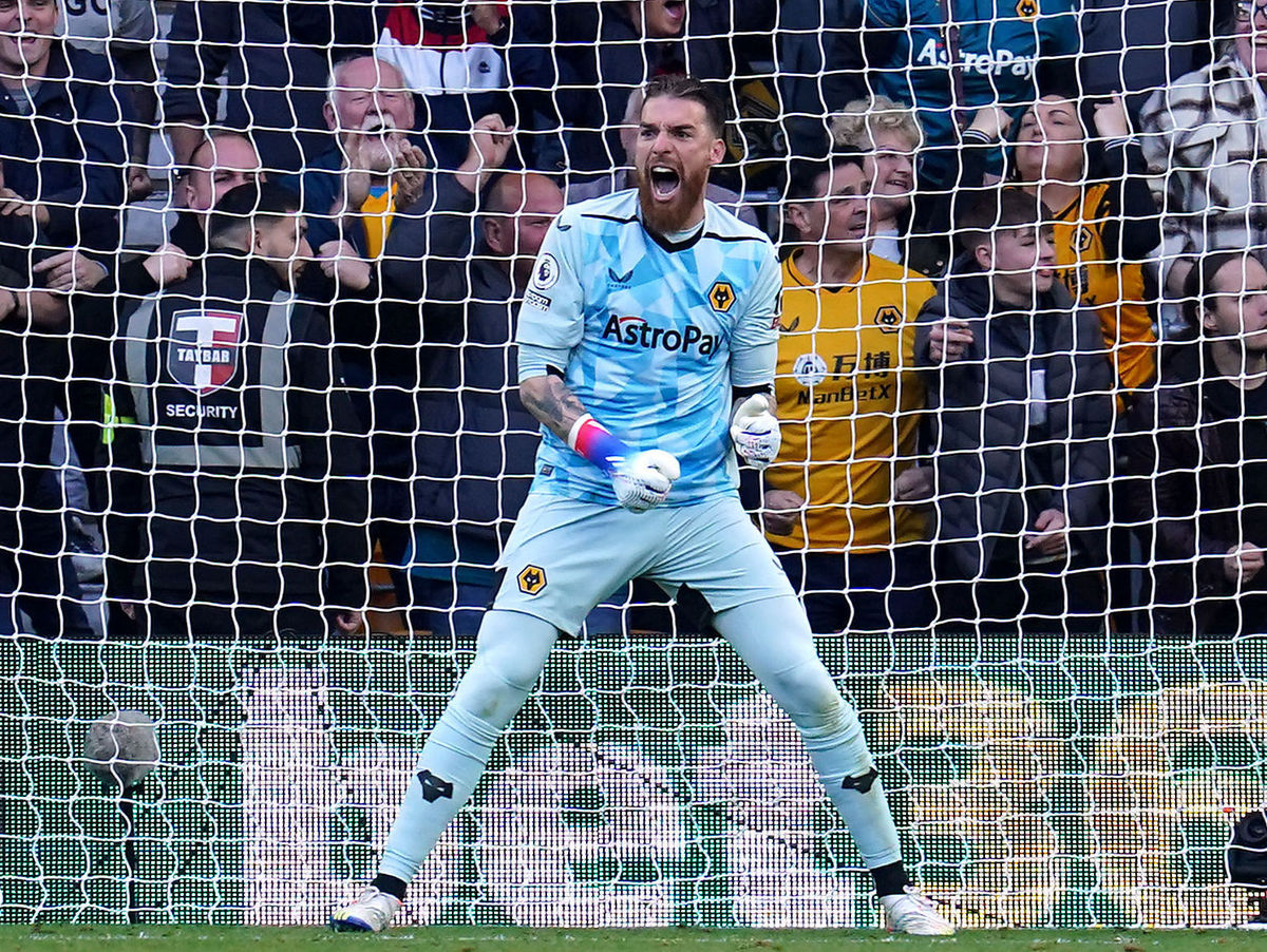 Wolves keeper Jose Sa pens new four-year contract | Express & Star