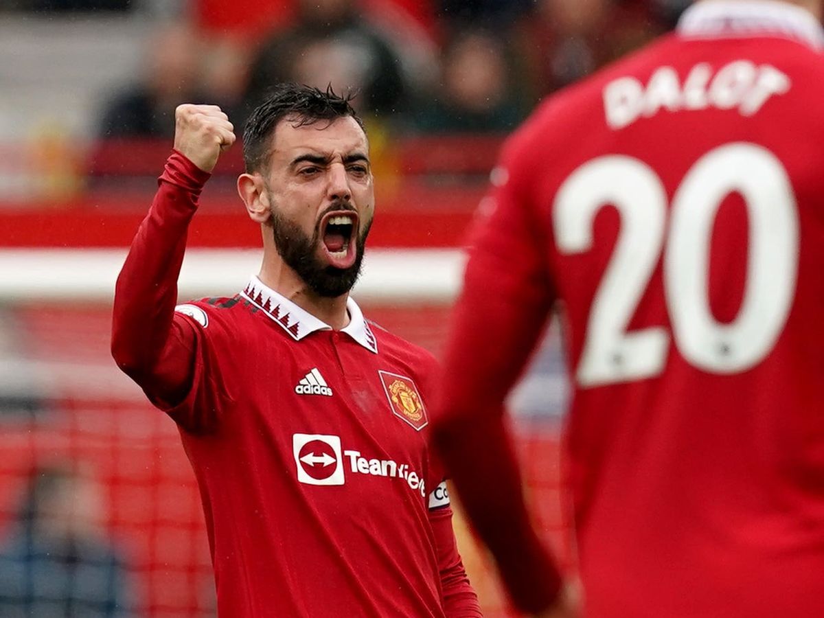 Bruno Fernandes strike boosts Man Utd’s top-four hopes and ends Aston ...