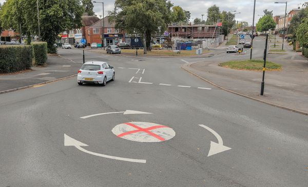 St George's Cross controversy: Mini-Roundabout in Birmingham painted ...
