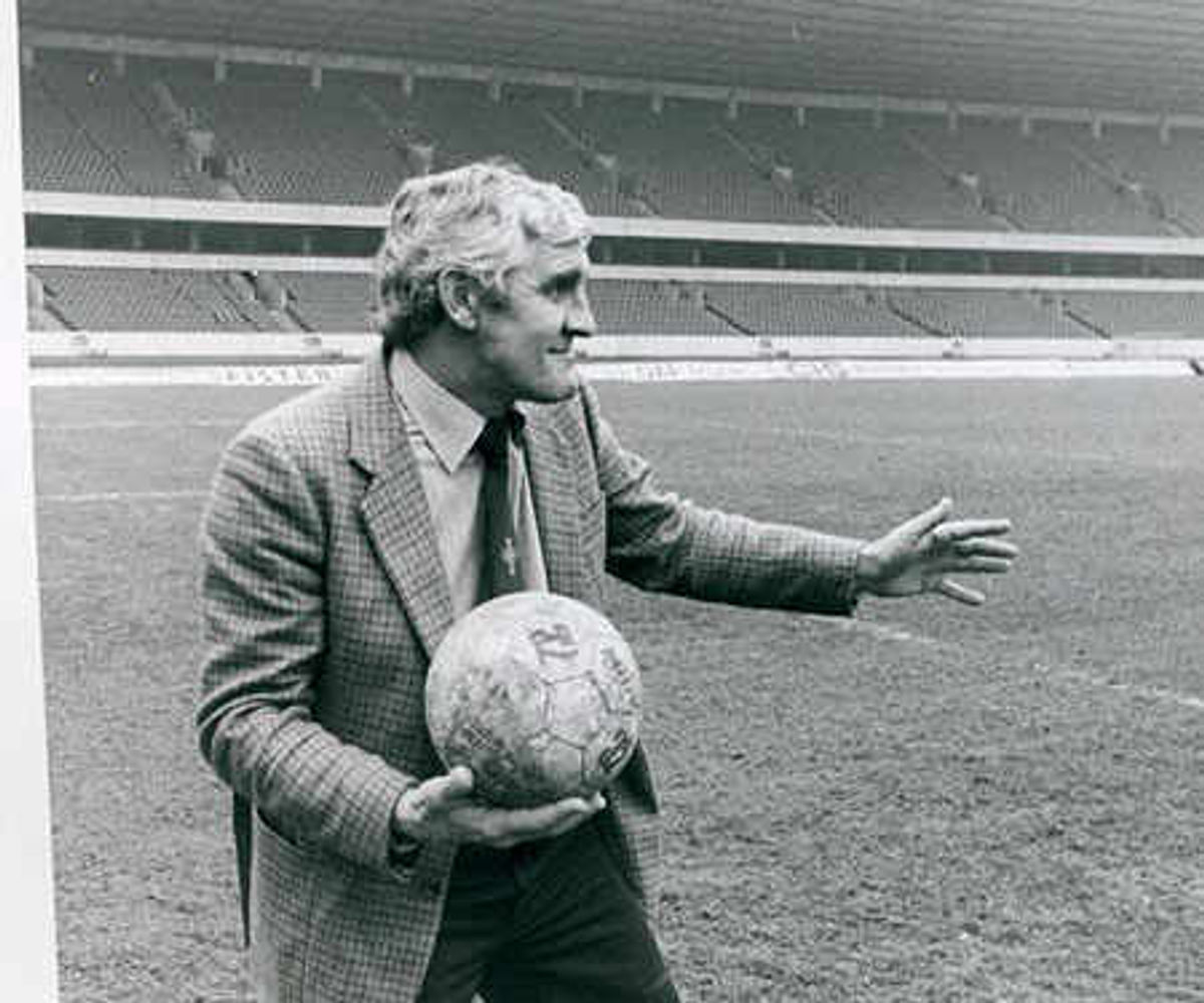 Ian Greaves - his Wolves career | Express & Star