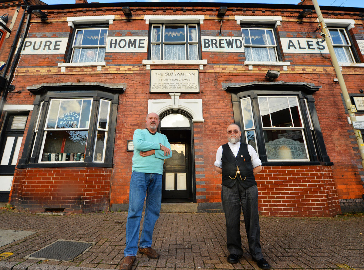 Lifeline for historic Ma Pardoes pub after landlord's 'closed by ...