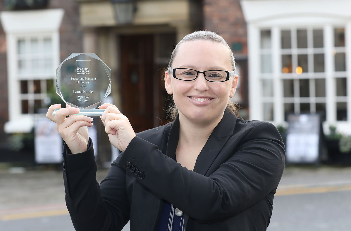 Welshpool woman receives award for roving hotels role | Shropshire Star