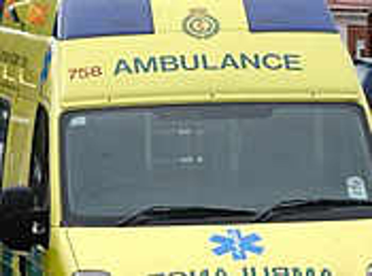 999 control centre swamped | Express & Star