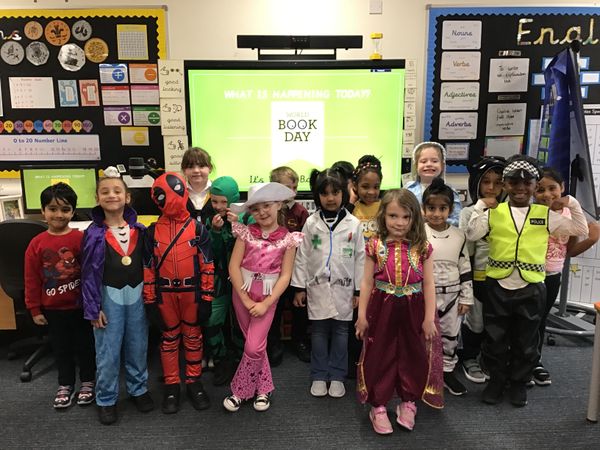 130 fantastic World Book Day 2025 pictures from schools across the West ...