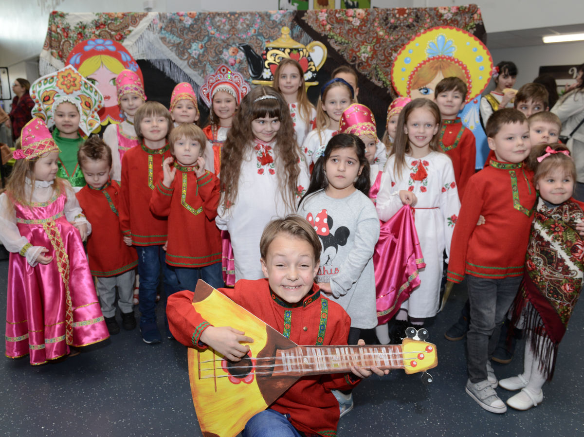 Eastern European community come together for celebratory event ...