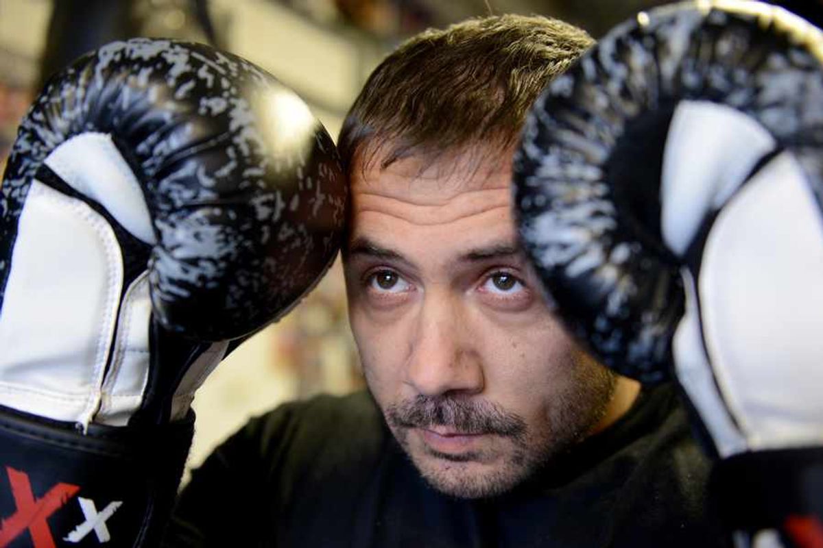 Dudley boxer raises £2,000 for charity during first fight | Express & Star