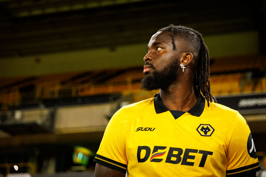 Wolves complete deadline day striker signing | Express & Star