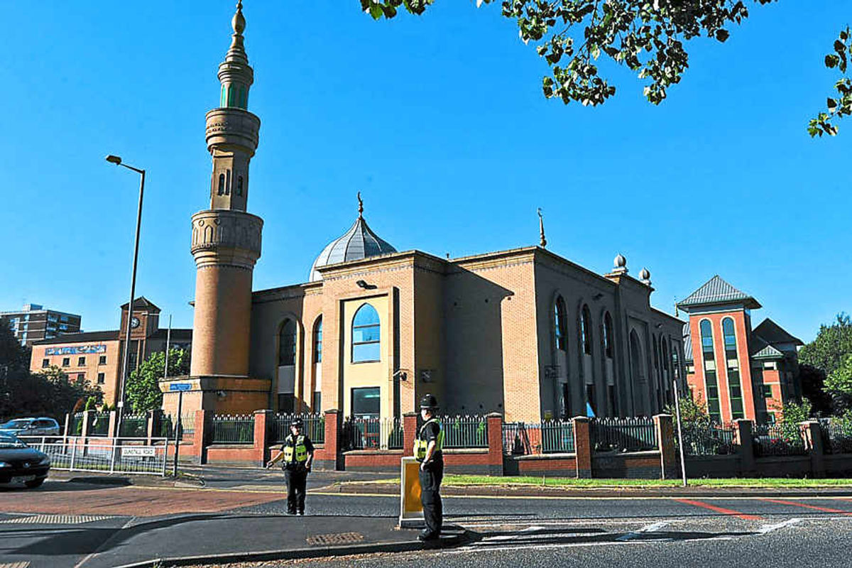 Wolverhampton Central Mosque bomb blast shock as two held | Express & Star