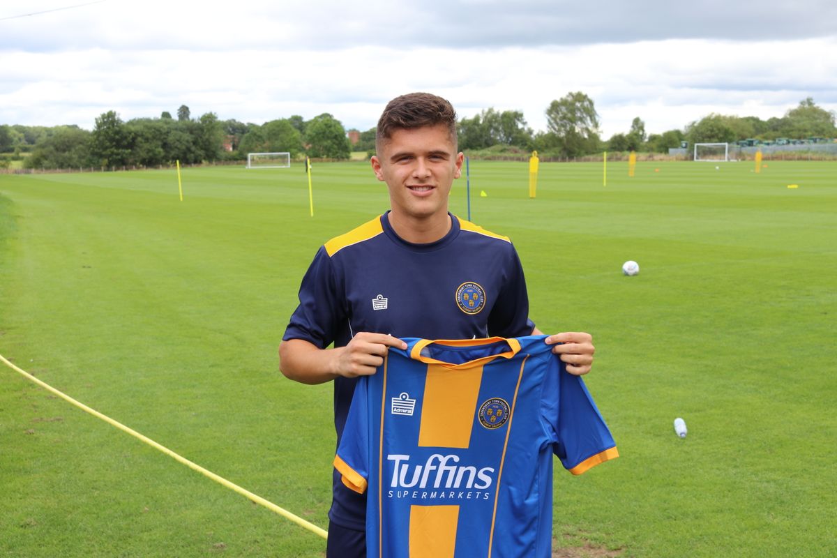 Wolves youngster Ryan Giles joins Shrewsbury Town on loan | Express & Star