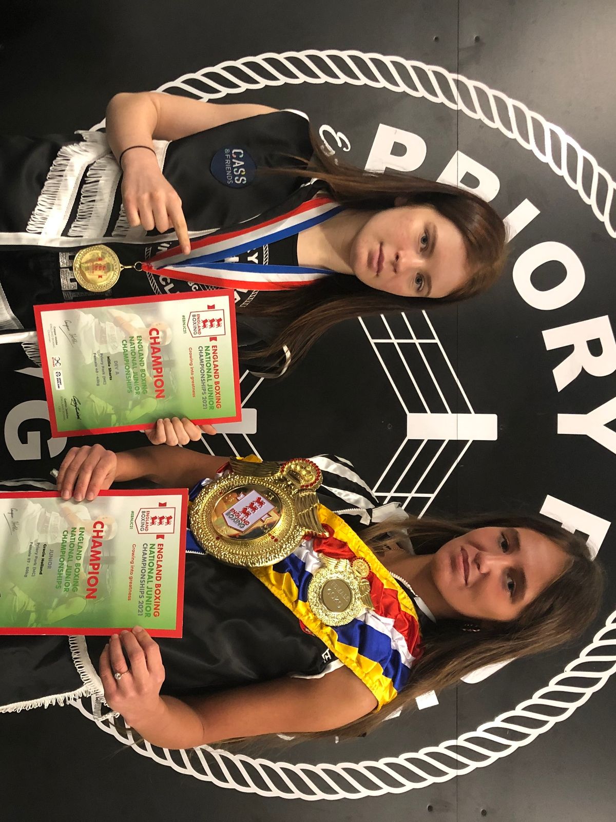 Dudley celebrates boxing champions | Express & Star