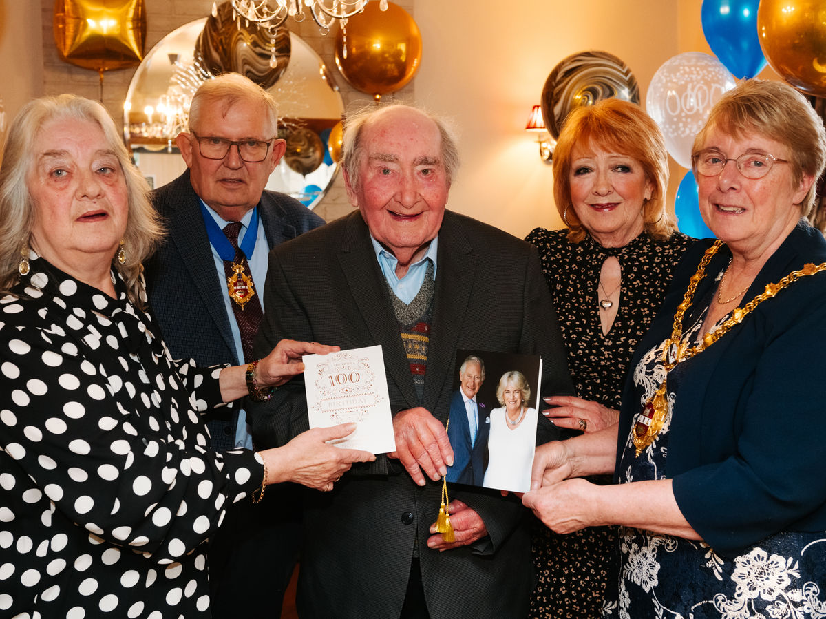 Long life and fond memories of wife for Wolves fan turning 100 ...