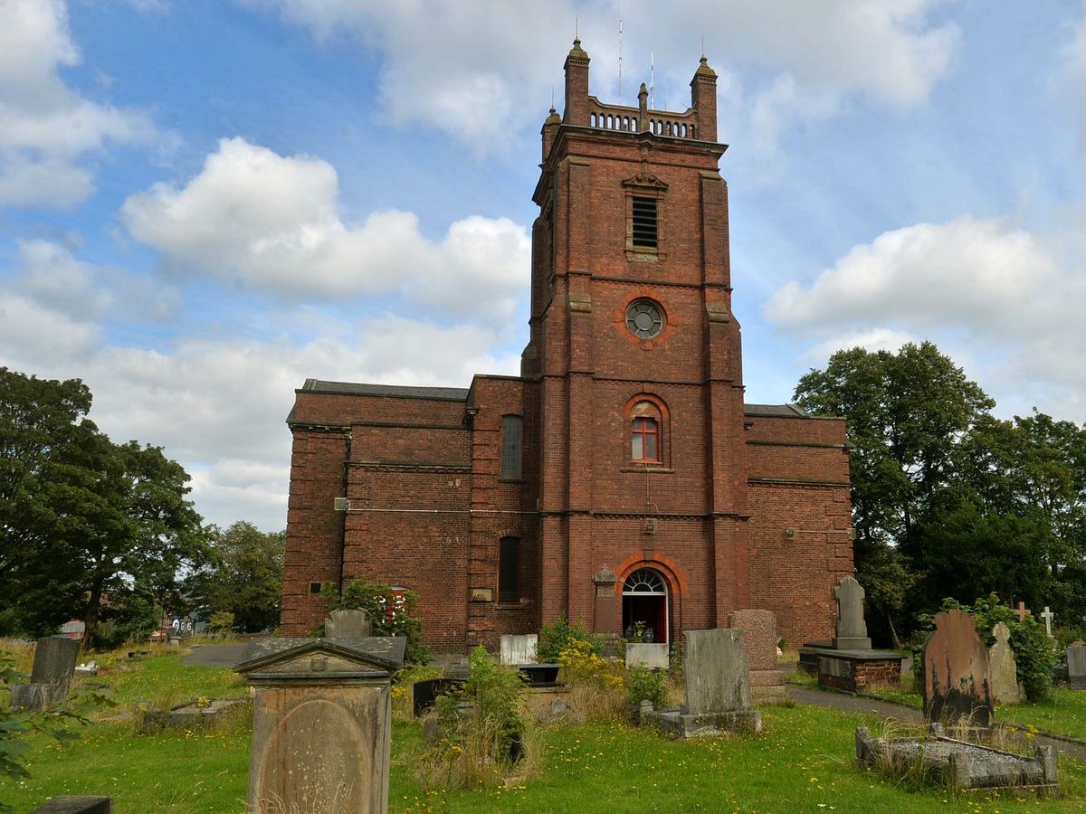 Go green for libaries week | Express & Star