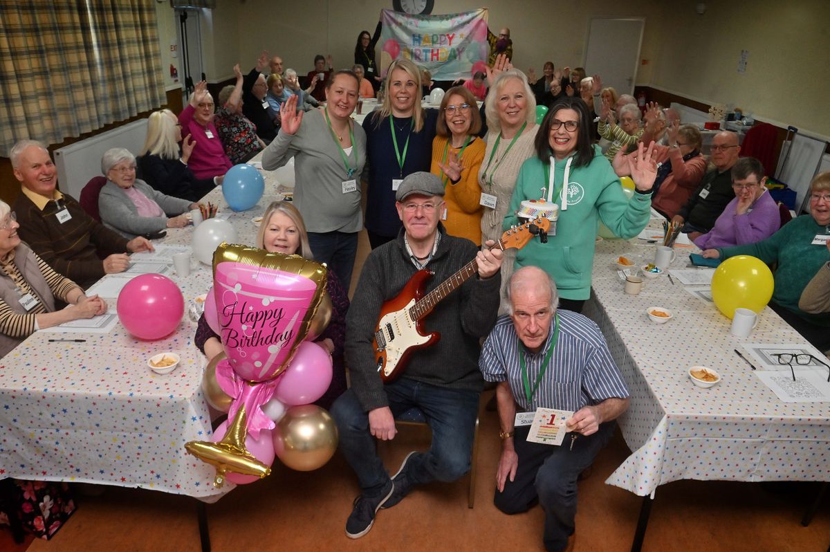 'We manage to stimulate memories': Founder of memory cafe for people ...