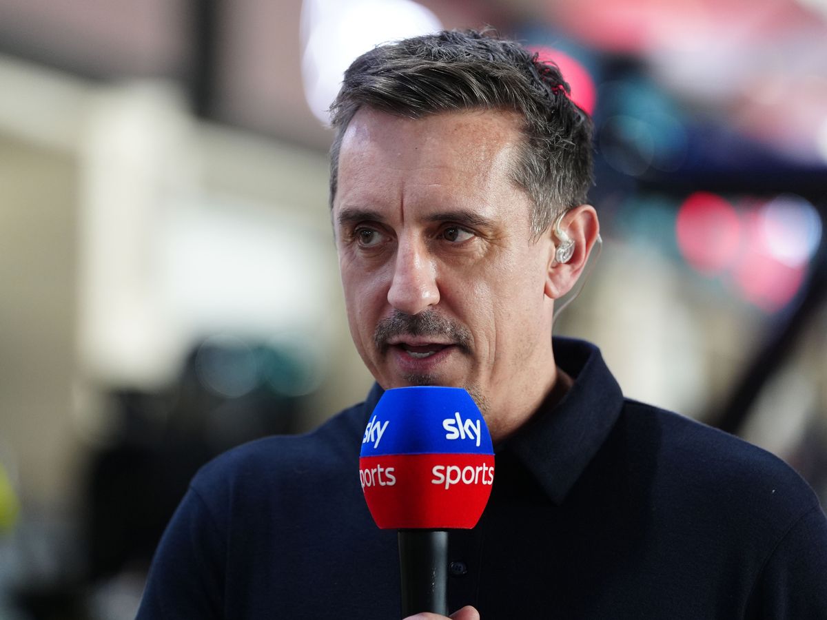 Gary Neville comments during Arsenal game trigger 576 complaints to ...