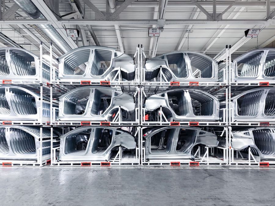 What is gigacasting and what does it mean for the automotive industry ...