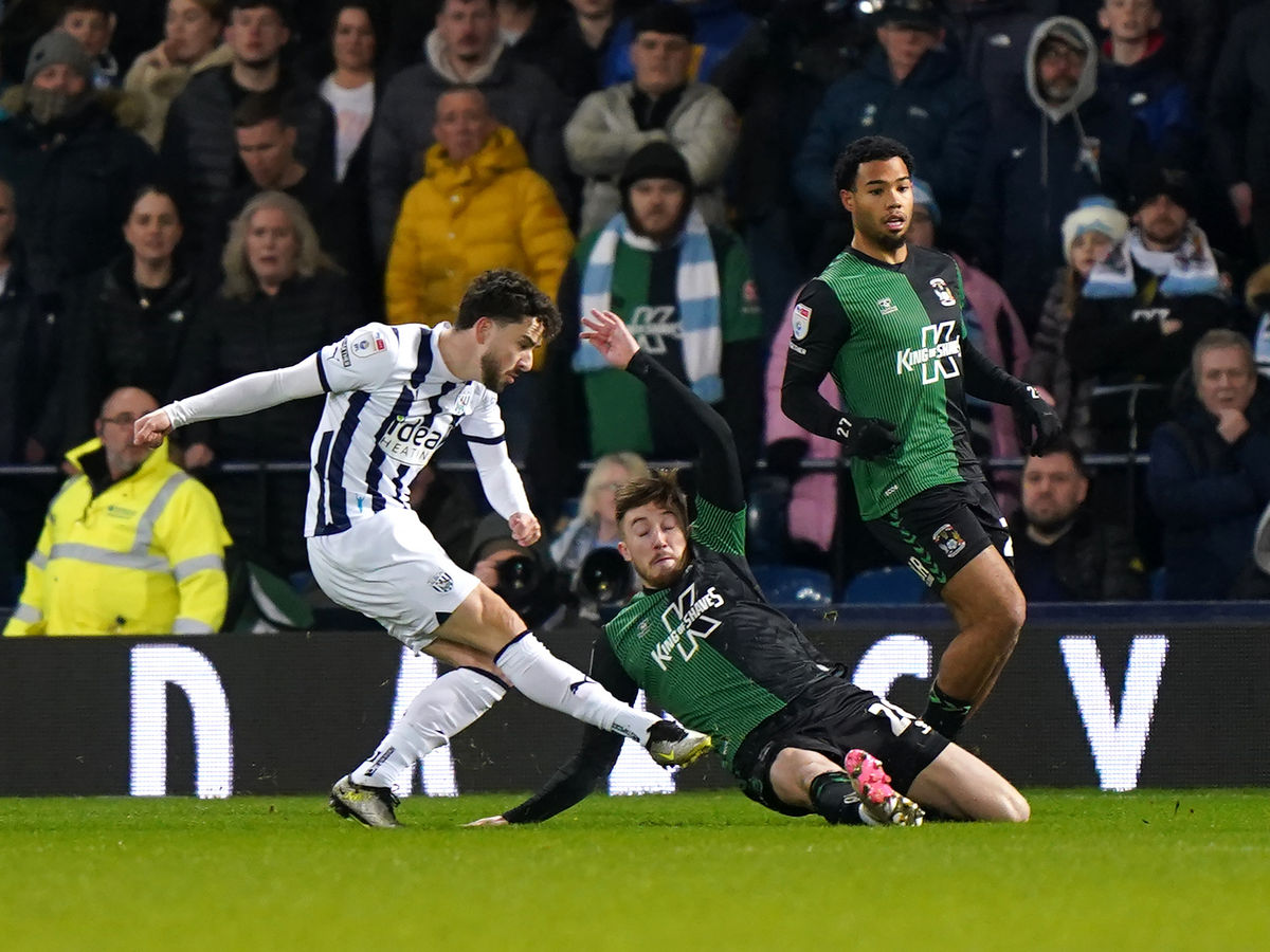 Magic man is back: West Brom pull off sensational swoop for Mikey ...