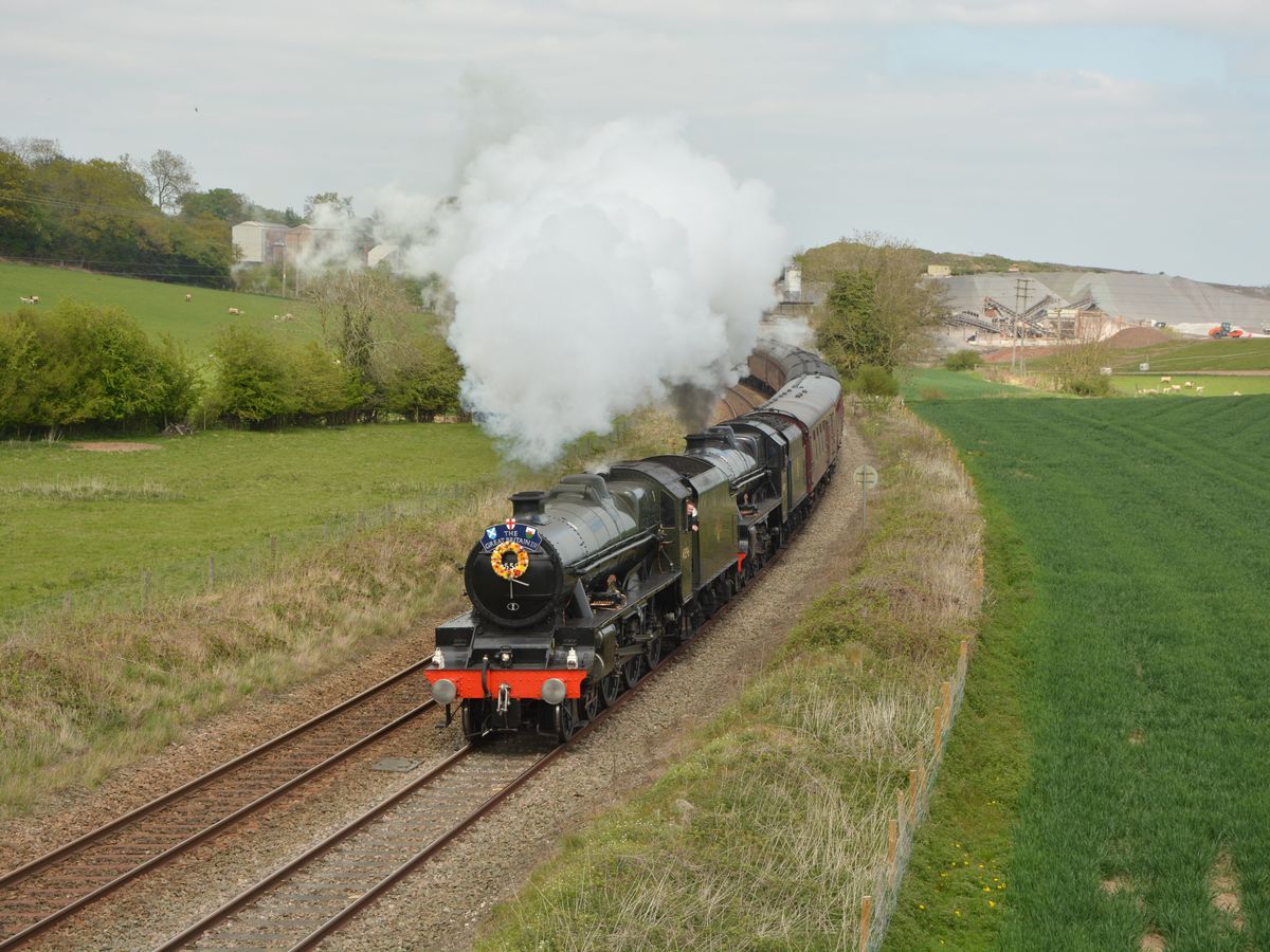 Two classic steam engines passing through Shropshire today - when and ...