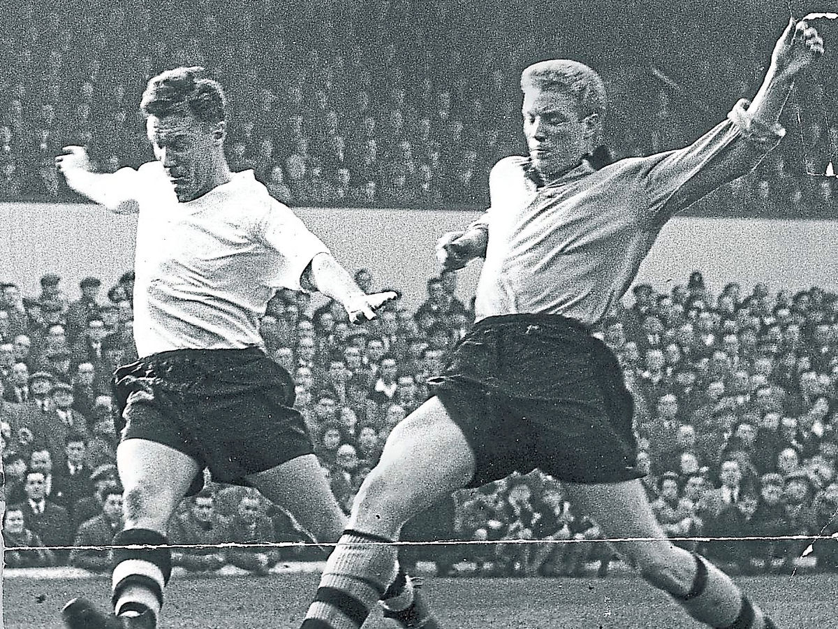 Wolves legend Ron Flowers MBE dies aged 87 | Express & Star