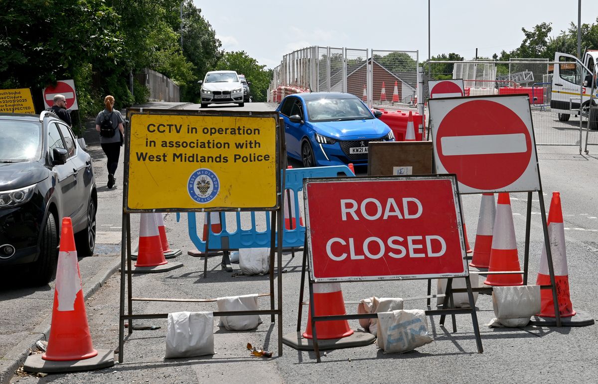 Walsall Council reacts to criticism over roadworks by defending railway ...