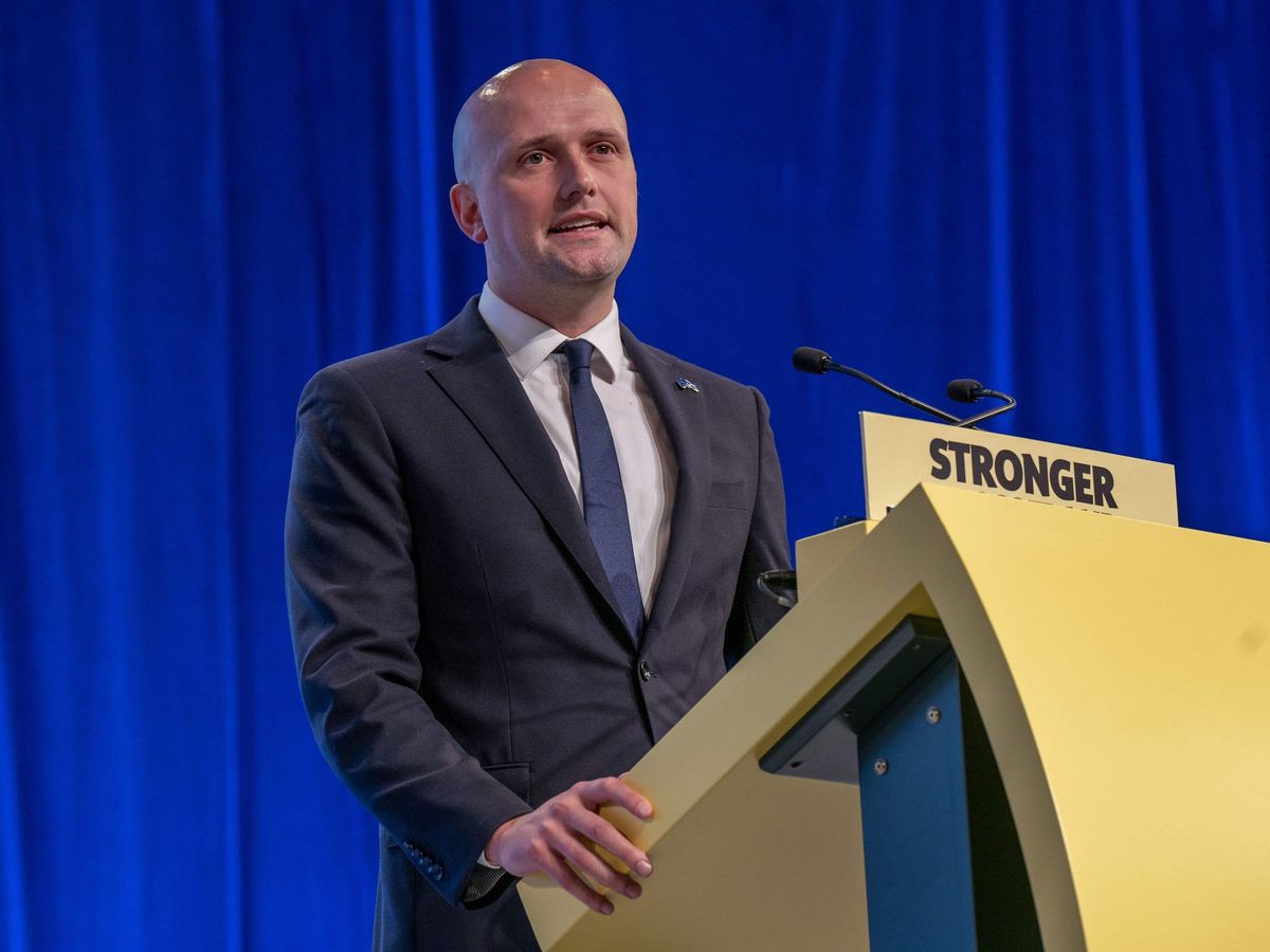 Labour should back SNP candidate to beat Tory leader, Flynn urges ...