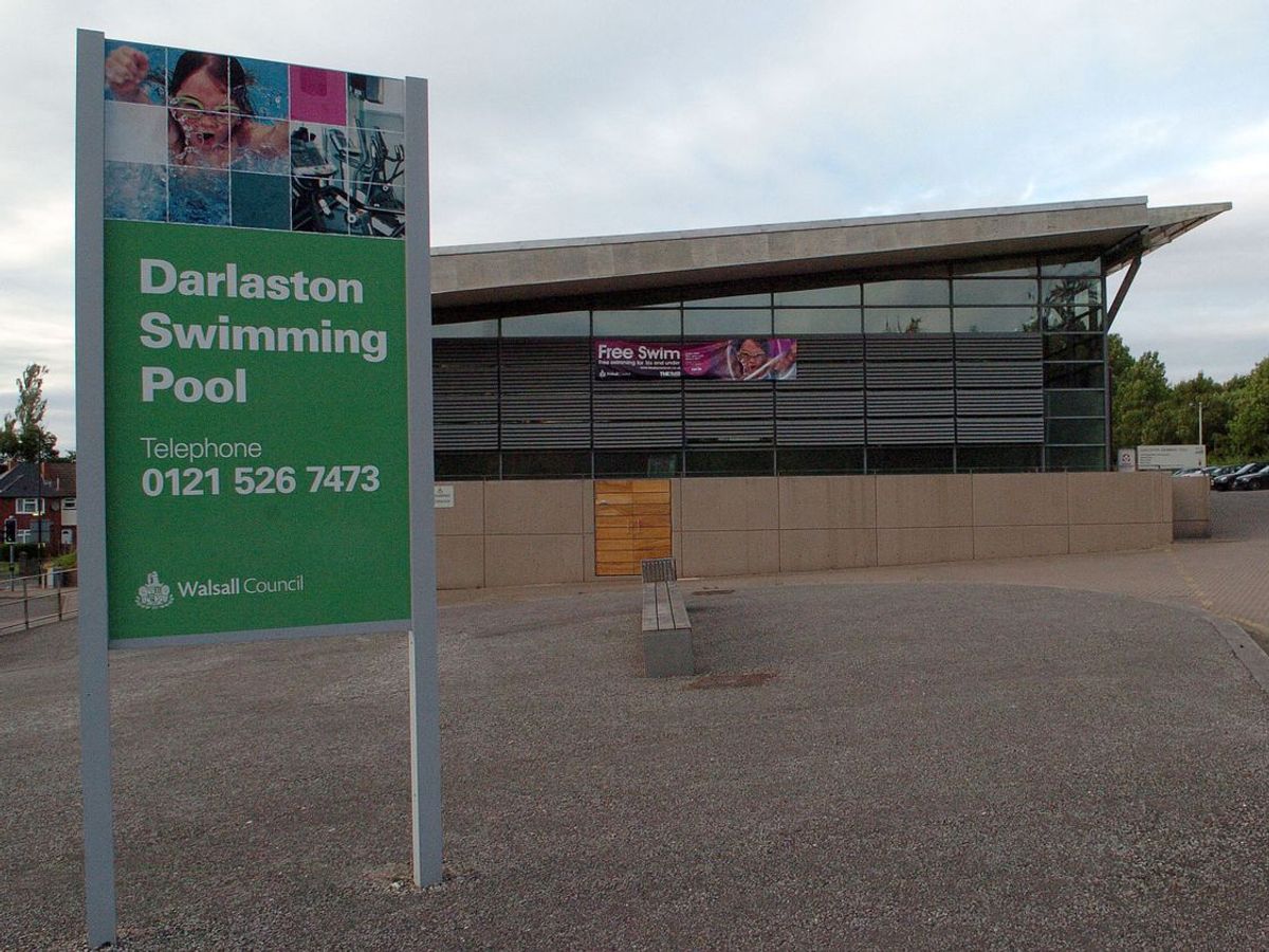 Walsall Council awarded £2.6m to ensure Darlaston Swimming Centre is ...
