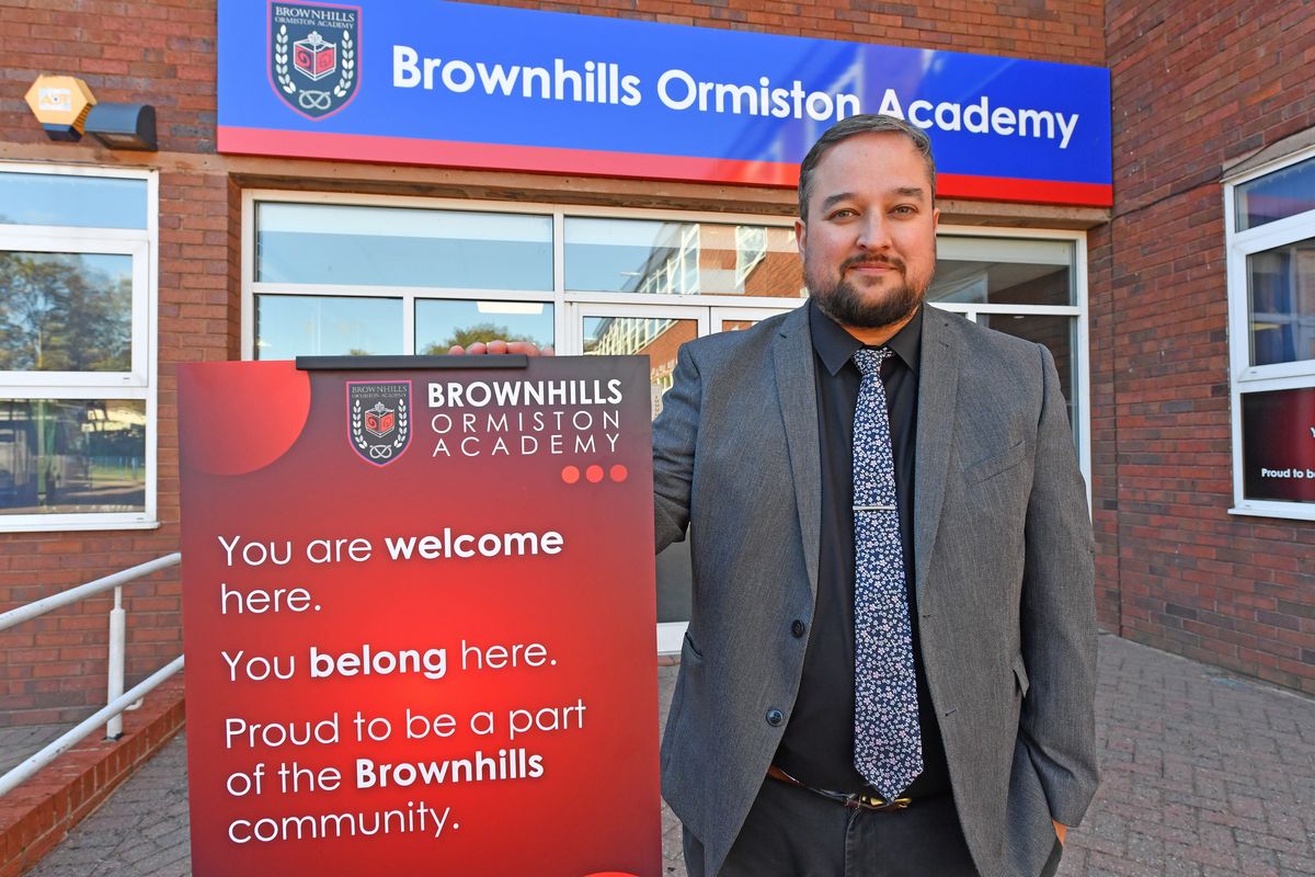 We visit the Brownhills school where students learn by being 'ready ...