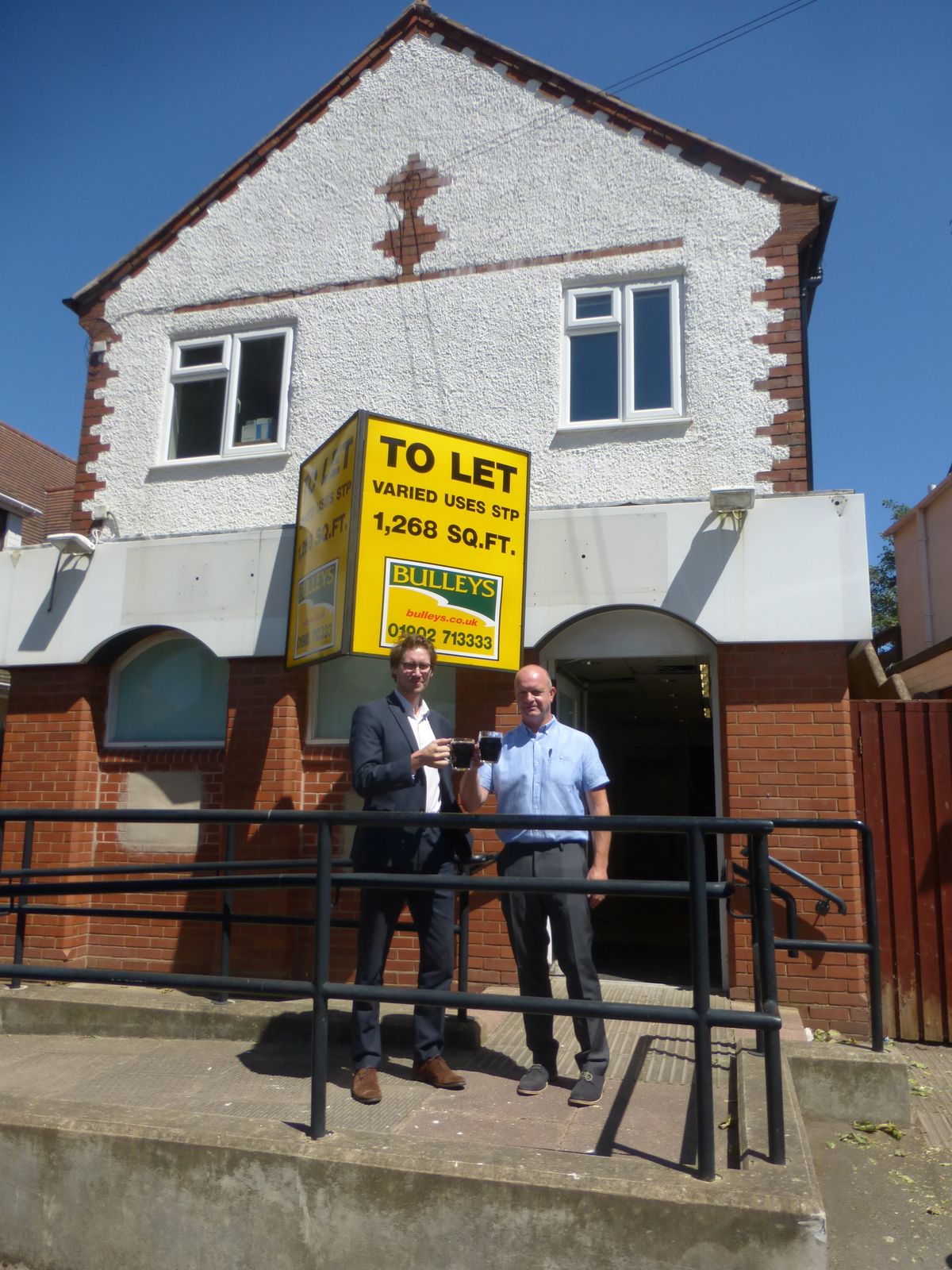 New micro pub in old Wolverhampton bank will create five jobs | Express ...