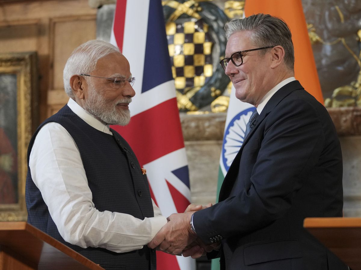 Starmer hails ‘historic day’ as Modi visits for signing of UK-India ...