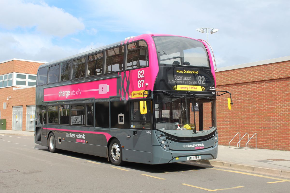 Bus usage on the decrease in the West Midlands - transport chief gives ...
