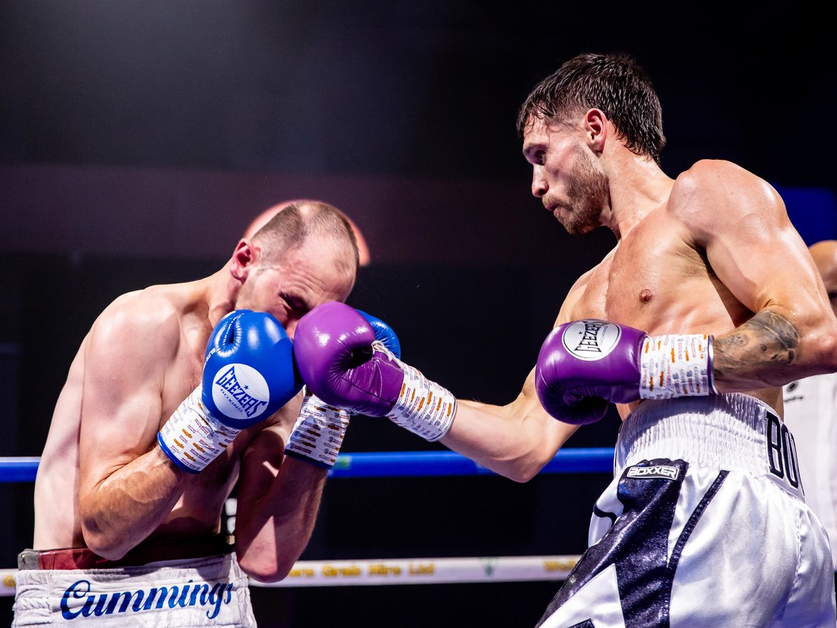 Latest Midlands boxing news | Express & Star