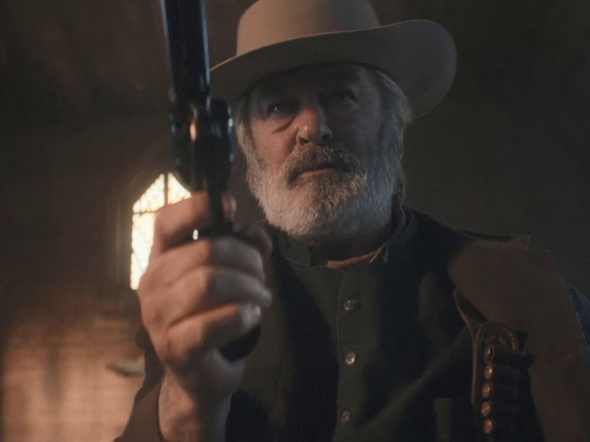 Rust filming to resume with Alec Baldwin remaining in lead role ...